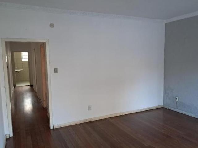 2D Térreo com dependência externa e pátio. 67,45m² Auxiliadora Preço convidativo!