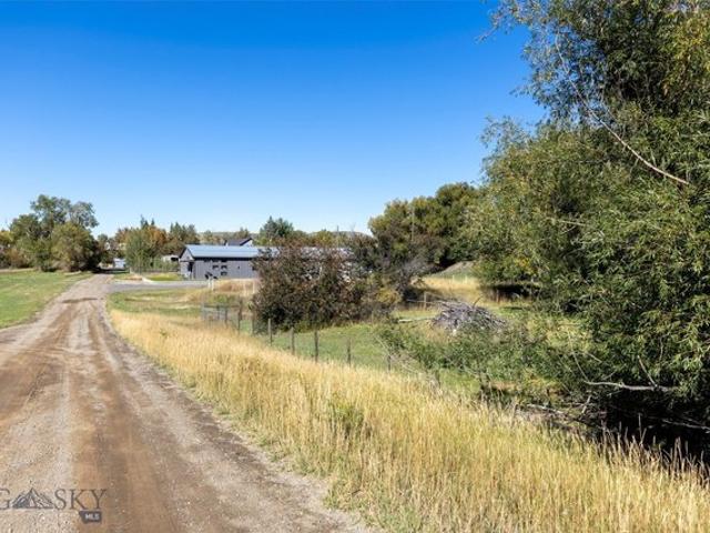 2nd Ave, Clyde Park, MT 59018