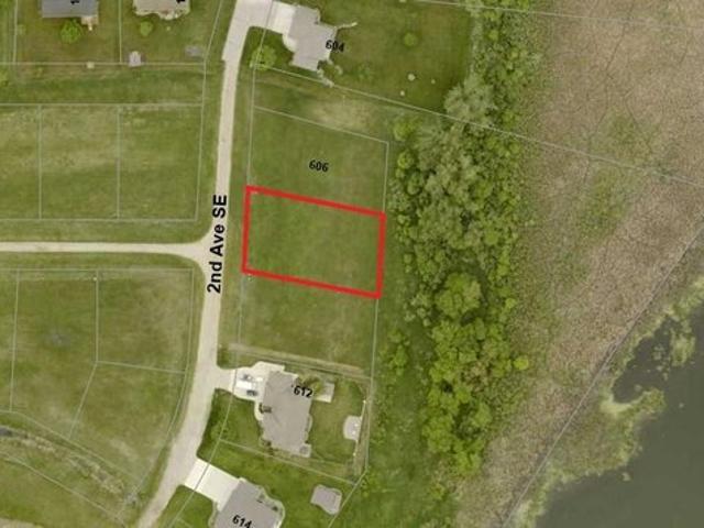 2nd Ave SE, Geneva, MN 56035