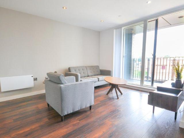 2nd Floor – 2 Bedroom Apartment – One. 2 bed apartment to rent £1,475 pcm £340 pw