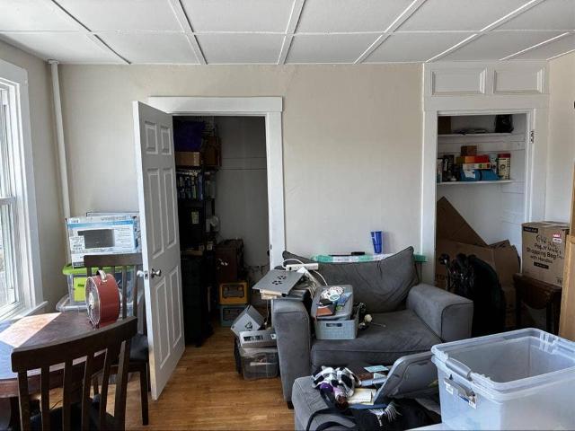 2nd Floor Apartment in Knightville