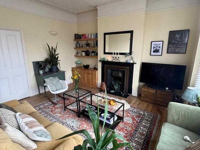 2nd June 15th June SUBLET