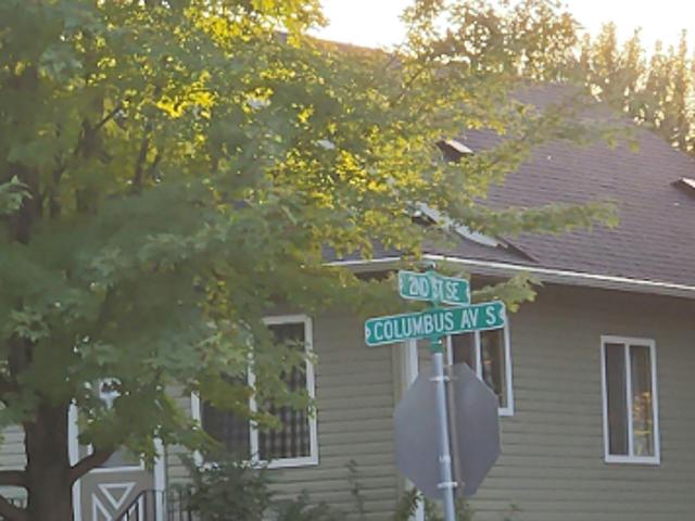 2nd St SE