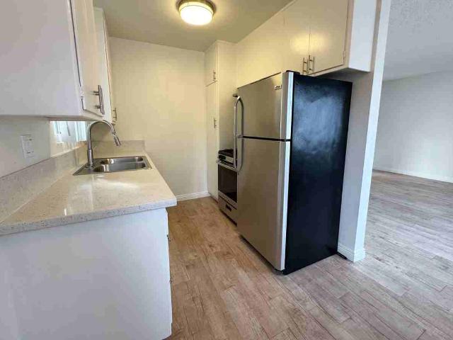2nd Street Property 1 Bedroom Apartment for Rent at 3512 E 2nd St, Long Beach, CA 90803 Belmont Heights