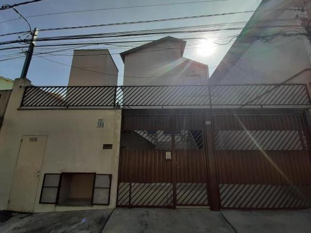 2SUITES EM CONDOMÍNIO FECHADO