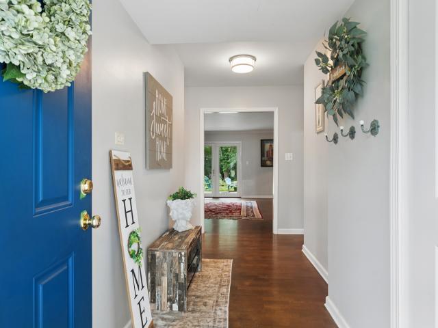 2S155 Mayfield Lane