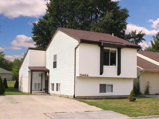 2S464 Cottonwood Ct, Warrenville, IL 60555