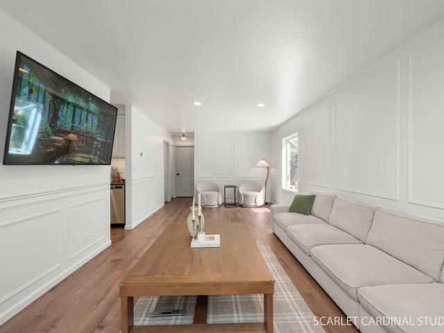 2S425 Cherice Drive