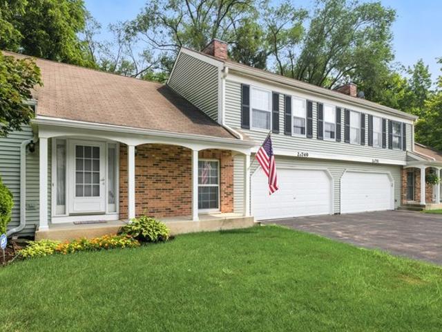 2S749 Grove Ln, Warrenville, IL 60555