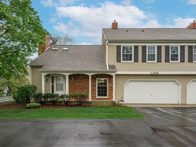 2S708 Timber Dr, Warrenville, IL 60555