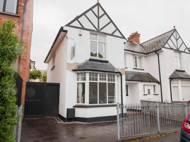 2Ulsterville Drive,Belfast,BT9 7BD
