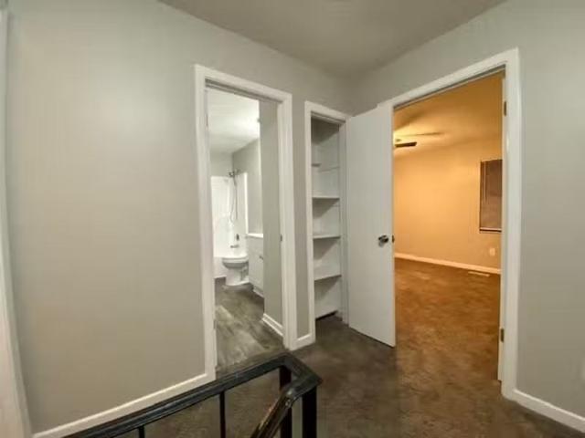 2x1.5 Garden W/O W/D Hookups Rand at Naomi LLC