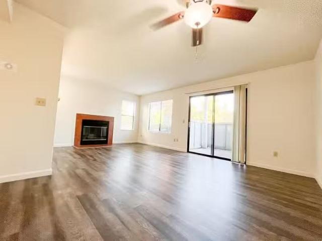 2x2 Standard End w/Plank Only Summer Place