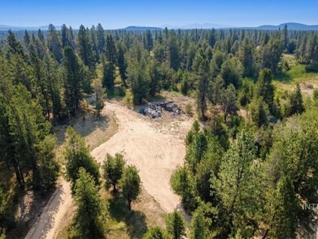 2XX Mineral Dr, Cascade, ID 83611