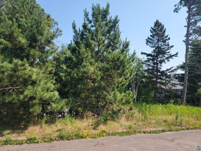 2XX W 4th Ave, Grand Marais, MN 55604