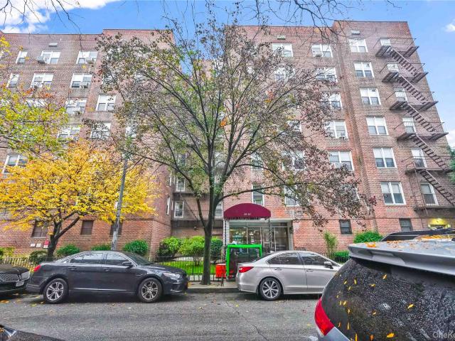 33 45 92nd Street, Unit 2B
