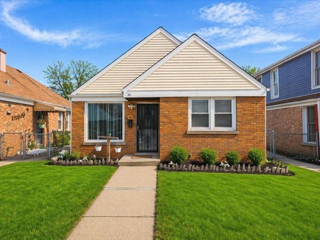 33 49th Ave, Bellwood, IL 60104