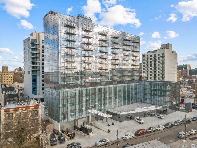 33 71 Prince St Unit 13E, Flushing, NY 11354