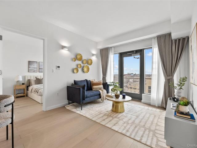 33 71 Prince Street, Unit 9C | Compass