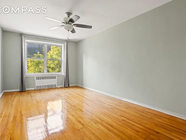 33 15 81st Street, Queens, NY
