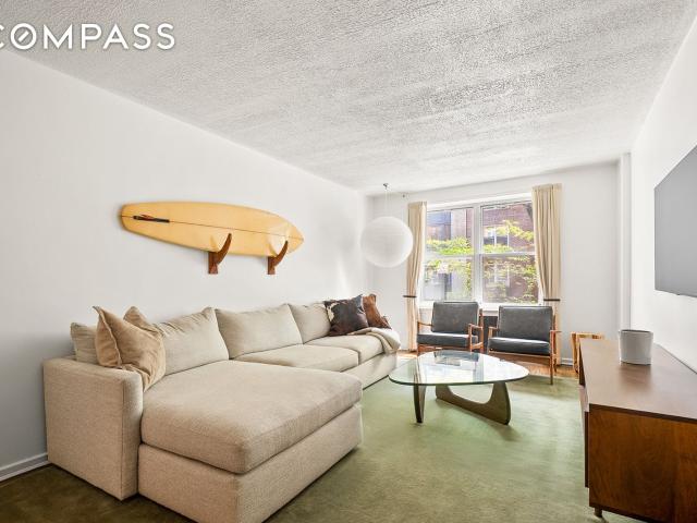 33 26 82nd Street, Queens, NY