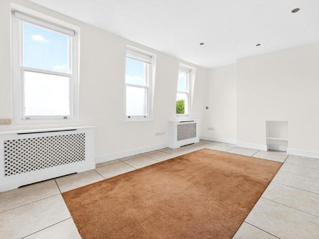 33 34 Philbeach Gardens, London, SW5 1 bed apartment to rent £2,350 pcm £542 pw