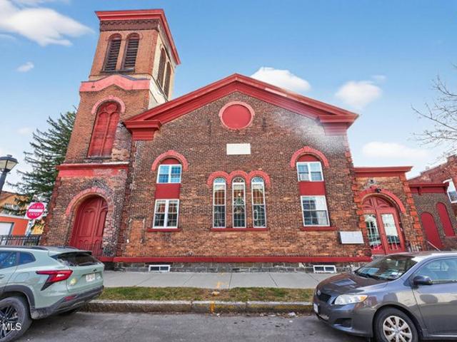 33 35 Third St, Waterford, NY 12188