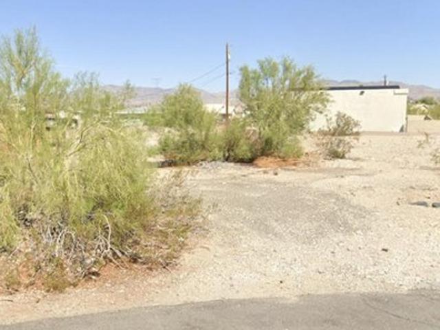 33 Tempest Ln, Lake Havasu City, AZ 86403