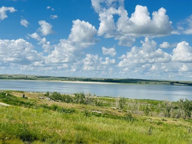 33 The Shrs, Brule, NE