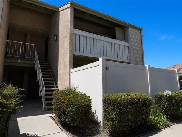 33 Town and Country Rd, Pomona, CA 91766
