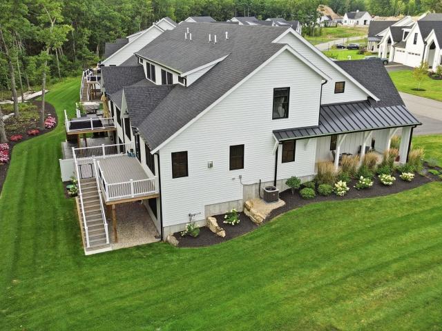 33 Trails Edge Road