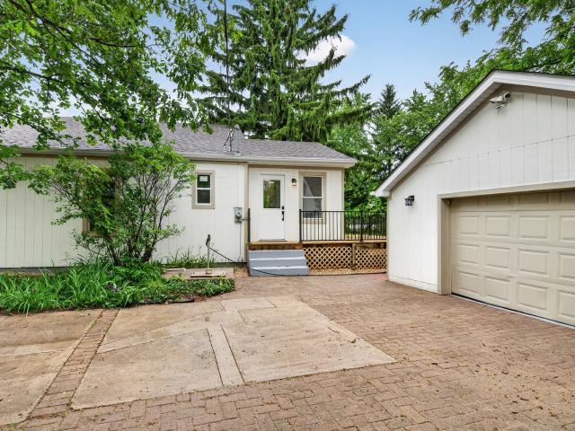 33 Valewood Road