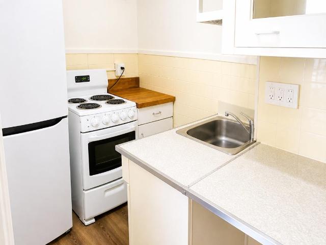 33 Virginia Ave 33