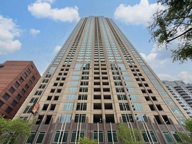 33 W Ontario St Apt 57D, Chicago, IL 60654