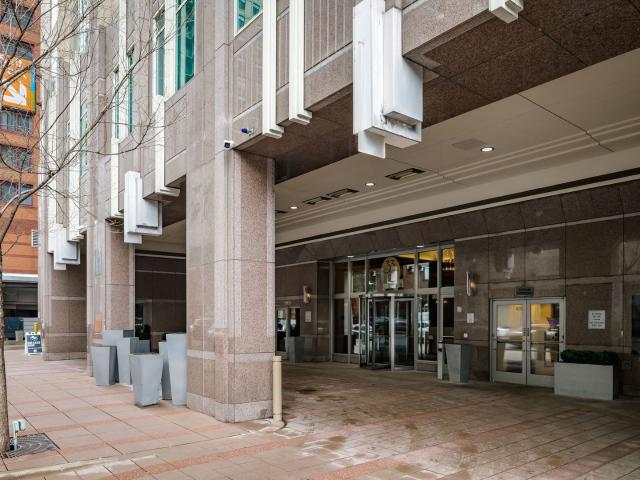 33 W Ontario Street # 47A