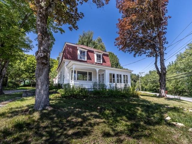 33 W Shore Rd, Bristol, NH 03222