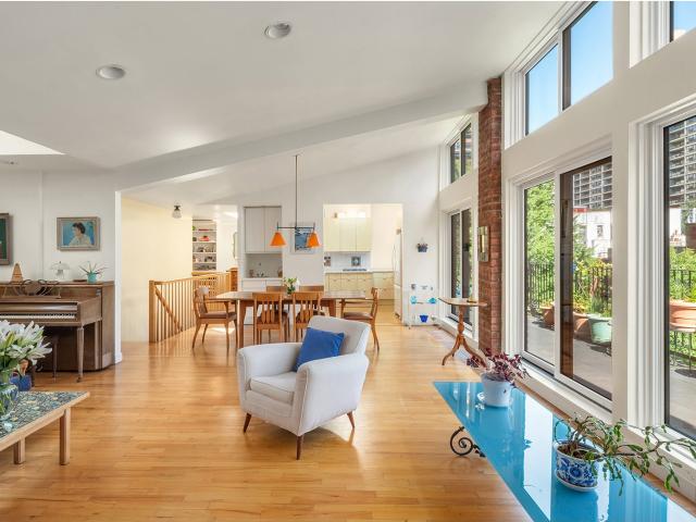 33 W 93RD Street 4/5D