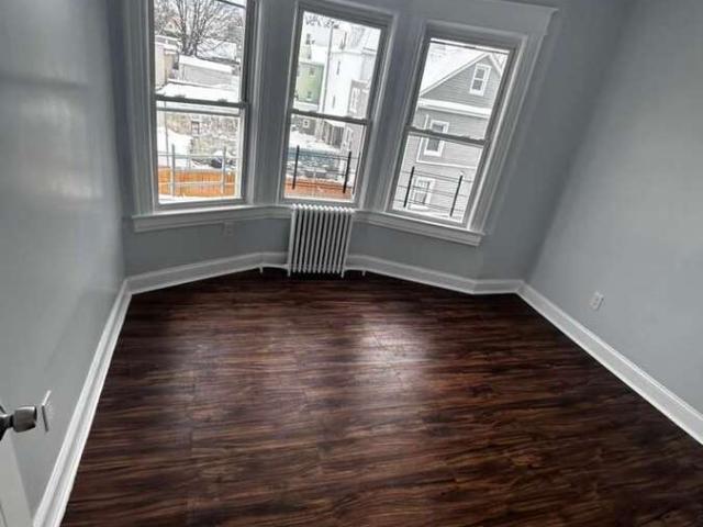 33 William St Yonkers, NY 10701