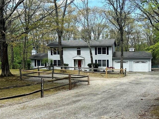 33 Willow Brook Rdg, Clinton Corners, NY 12514