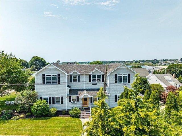 33 Withington Rd, Narragansett, RI 02882