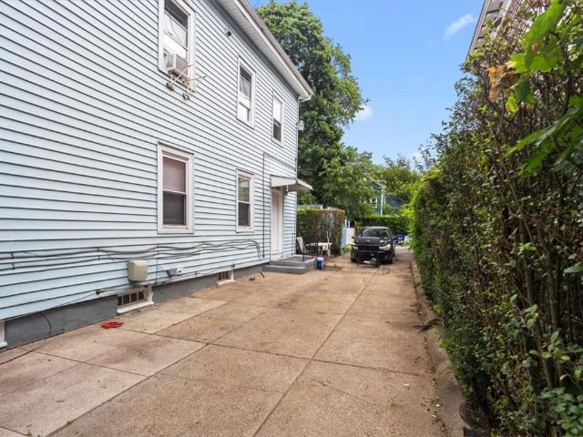 33 wood Street