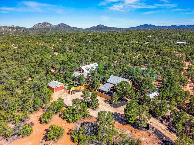 33 and 35 Mescalero Trl, Santa Fe, NM 87505