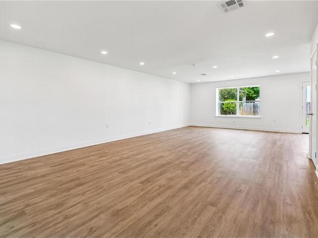 33 Antigua Drive