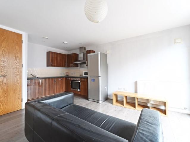 33 Ashton Point, Upper Allen Street, Sheffield S3, Studio to rent, £725 pcm | PrimeLocation