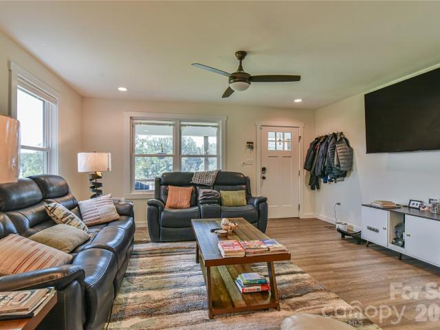 33 Ben Lippen Road