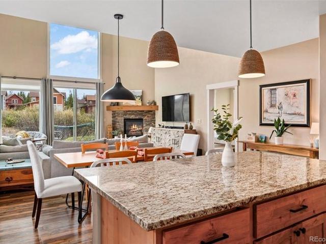 33 Beaver Brook Trl, Fraser, CO 80442