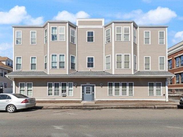 33 bedroom, Lynn MA 01902 104811556