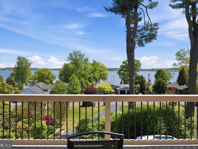 33 Bonney Shores