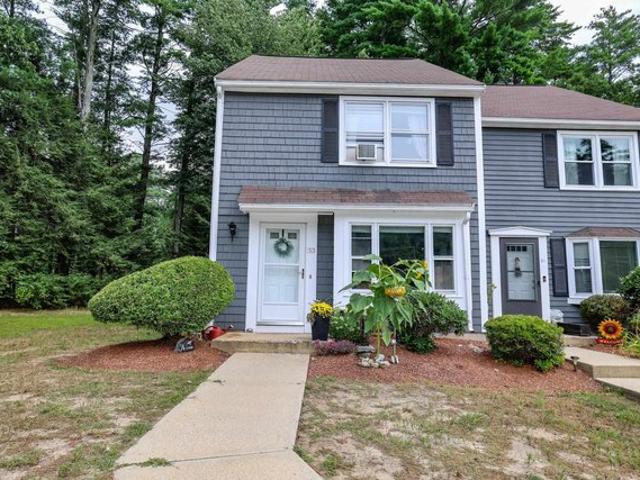 33 Blossom Ln, Merrimack, NH 03054
