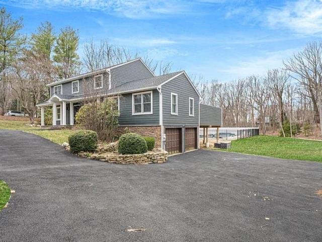33 Brookfield Road